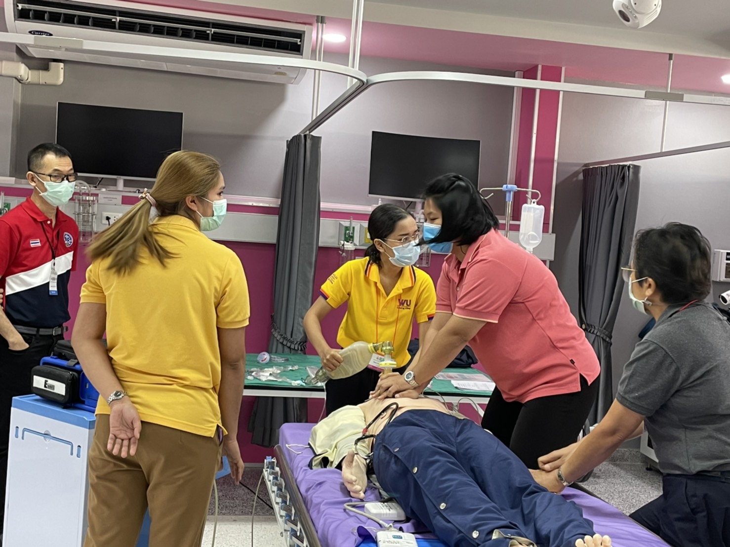 การอบรมหลักสูตรการช่วยชีวิตขั้นสูง (ACLS) | สำนักวิชาพยาบาลศาสตร์ ...